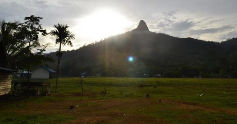 36 Tempat Wisata Di Melawi Kalbar Paling Hits yg Wajib Dikunjungi