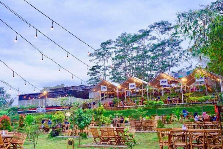 29 Cafe di Malang Hits & Kekinian, Coffee Shop Tempat Kongkow!