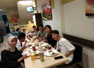 29 Tempat Makan Enak di Tebet, Resto Tempat Wisata Kuliner Hits!