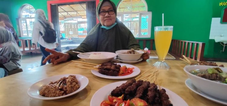 13 Restoran Sunda di Sentul Paling Populer, Tempat Makan Enak