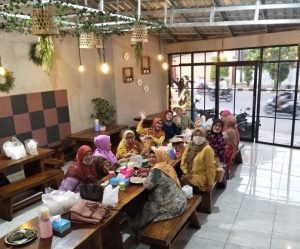 27 Tempat Makan di Pekalongan Enak & Legend, Resto kuliner hits
