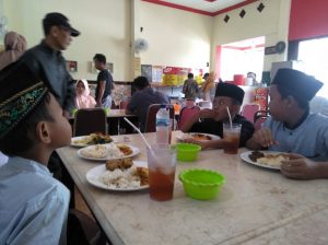 27 Tempat Makan di Pekalongan Enak & Legend, Resto kuliner hits