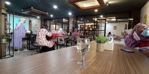 37 Cafe Tempat Nongkrong di Sumedang Hits, Coffee Shop Ngopi