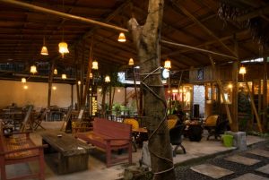 40 Cafe Tempat Nongkrong di Tegal, Coffee Shop untuk Kongkow